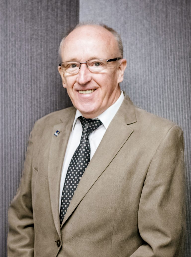 About Me – Edwin Williams – Watercolour artist and Lecturer